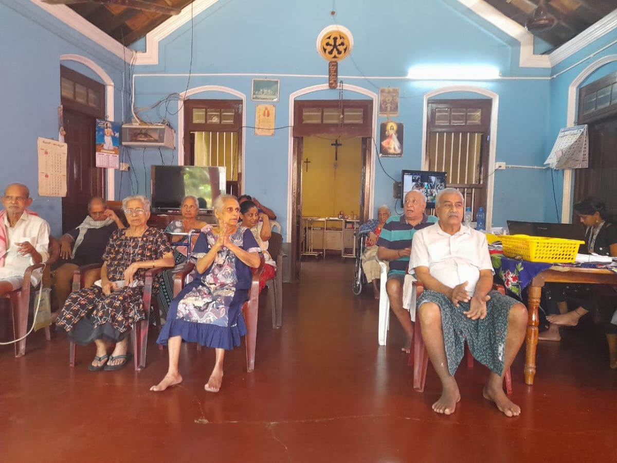 Old Age Home Visit - St. Agnes College (Autonomous), Mangaluru