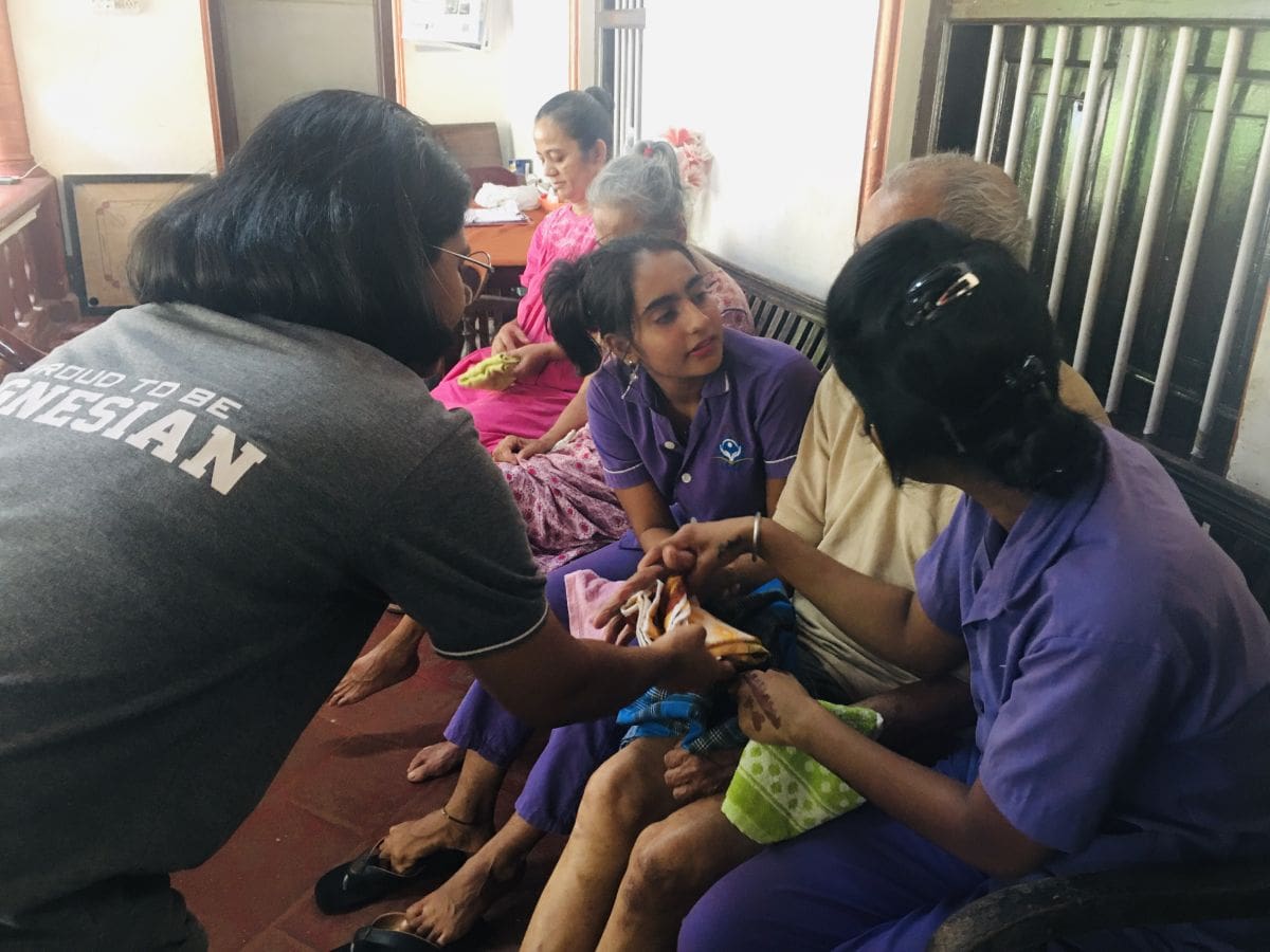 Old Age Home Visit - St. Agnes College (Autonomous), Mangaluru